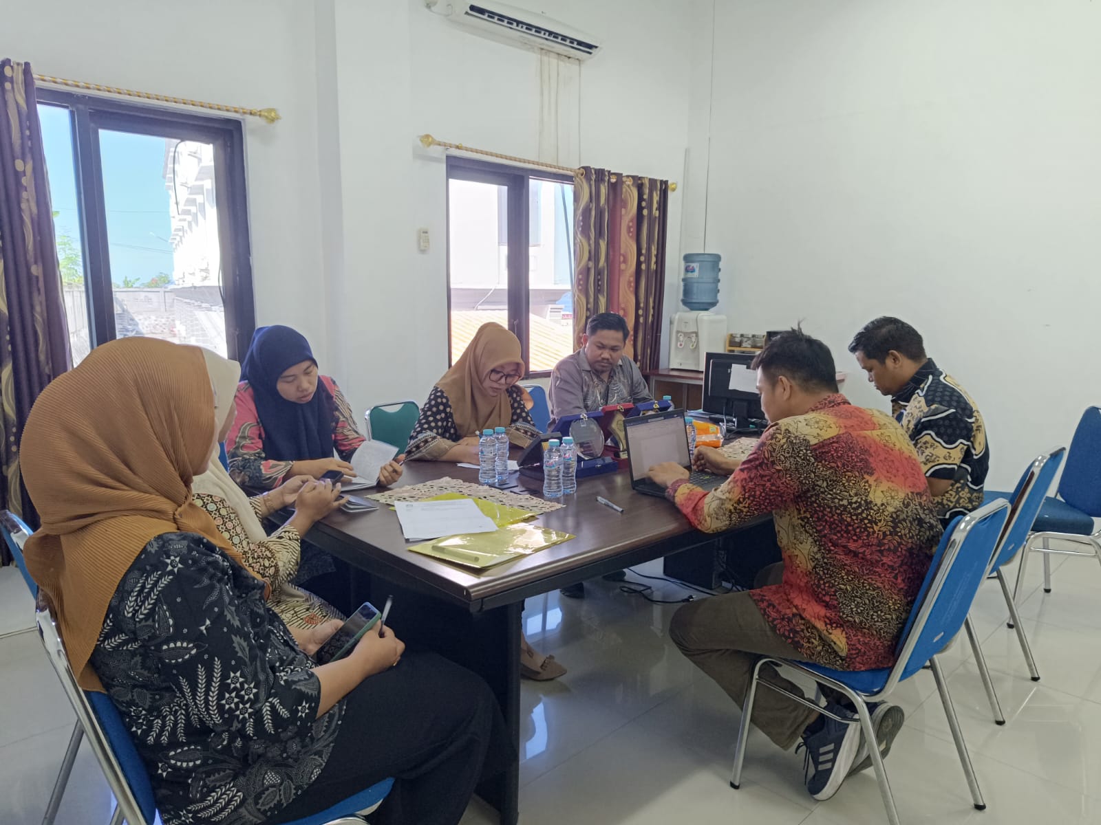 LPM Undang Wakil Rektor III dalam Rapat Panitia Tracer Study 2024 ...