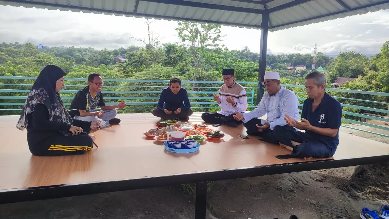 Beppa Pitunrupa: Filosofi Keberkahan di Gazebo Baru Fakshi | IAIN PAREPARE