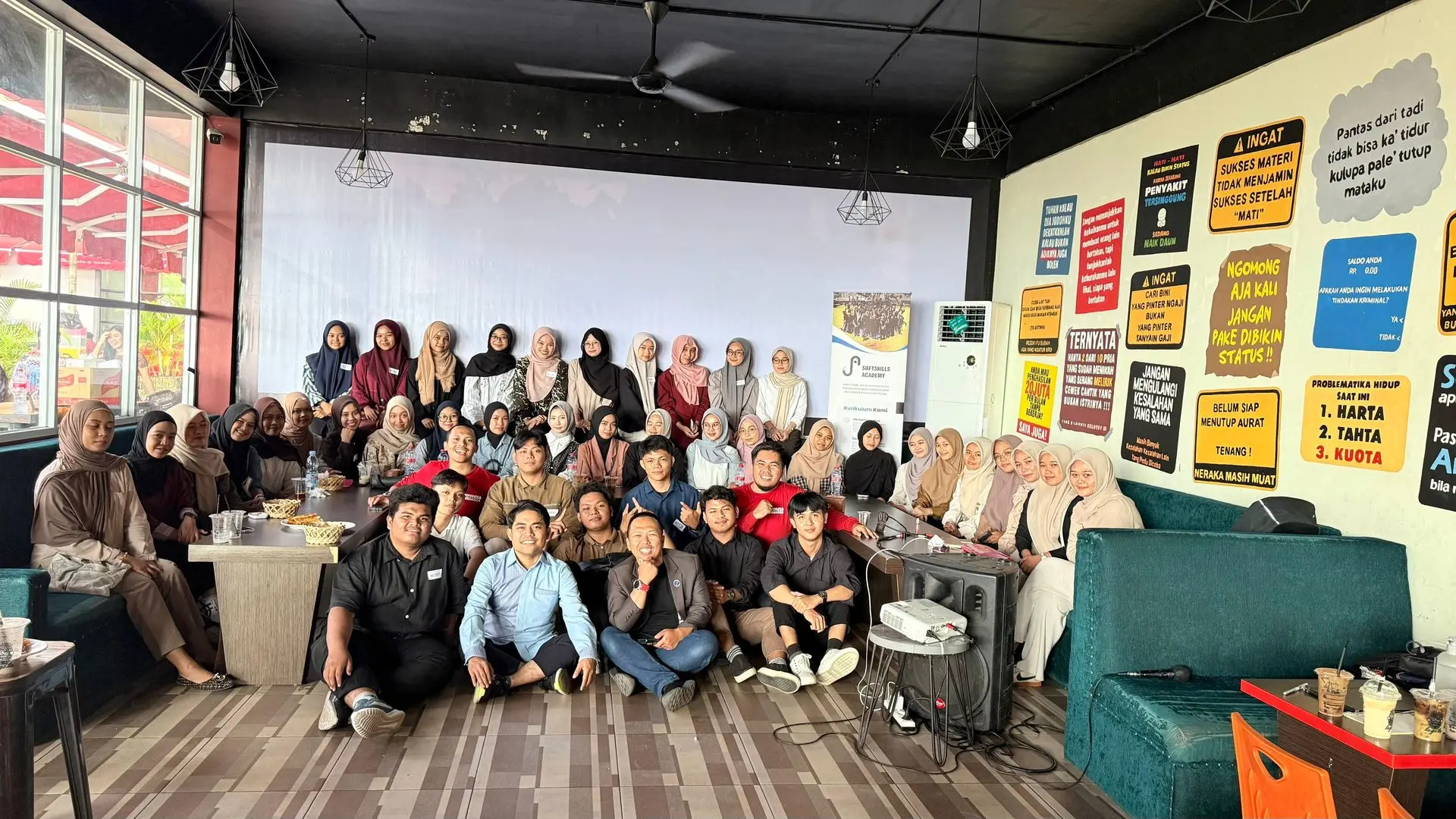 50 Mahasiswa IAIN Parepare Ikuti Pelatihan Growth Mindset dan Soft ...