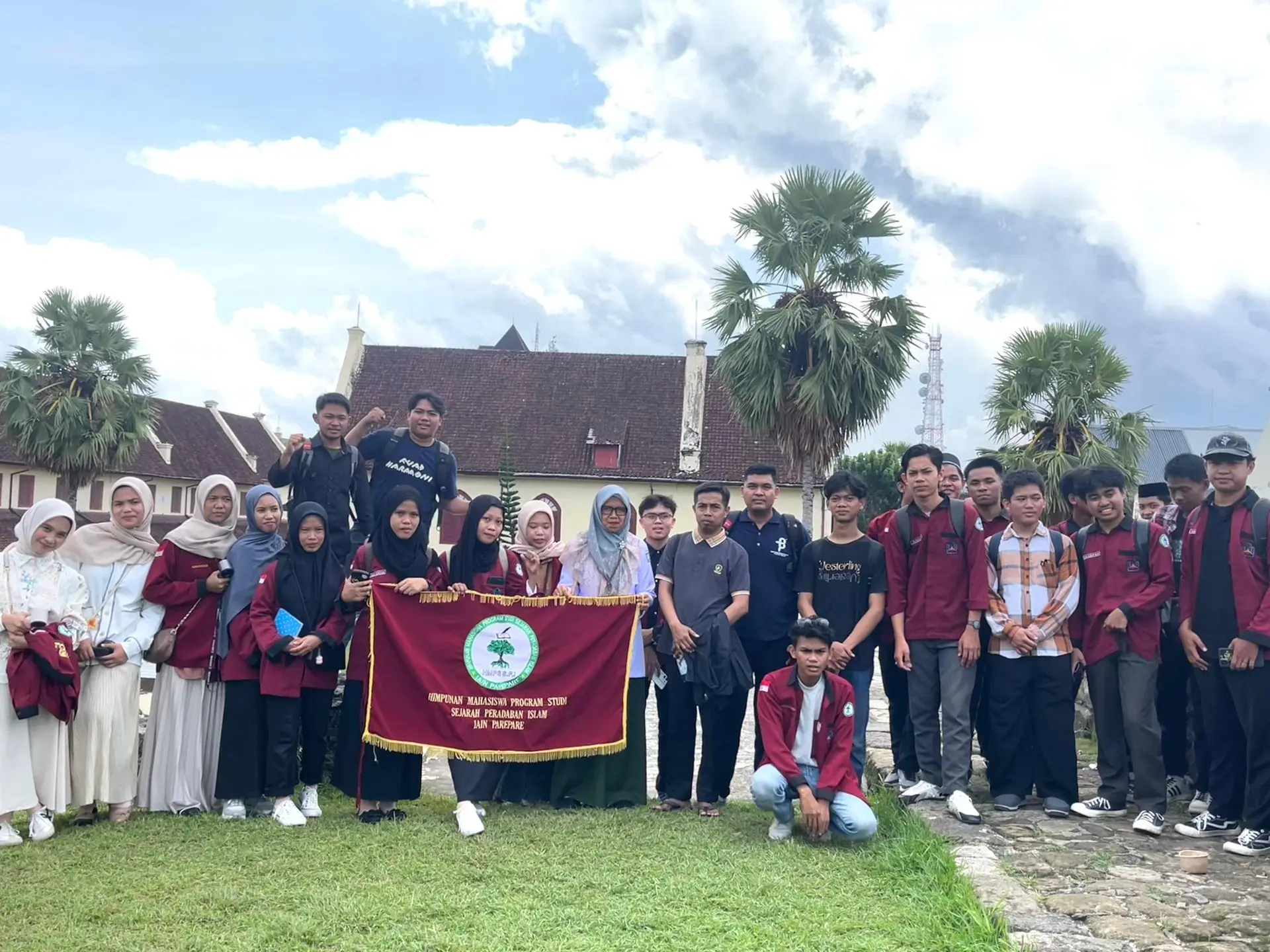 Prodi Sejarah Peradaban Islam Gelar Mini Riset di Museum I Lagaligo ...